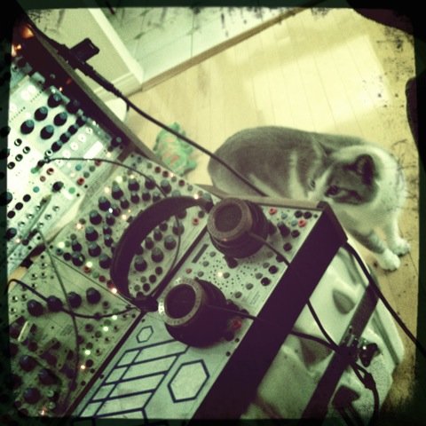 Interview, Workspace Tour: Alessandro Cortini's SONOIO Album and Synth ...