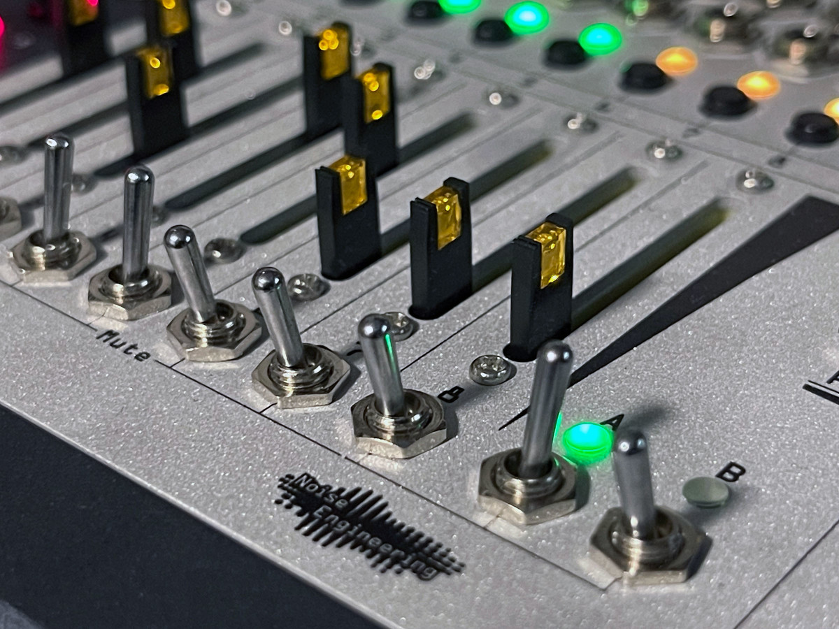 Xer Mixa review: versatile analog mixer and creative tool for Eurorack ...