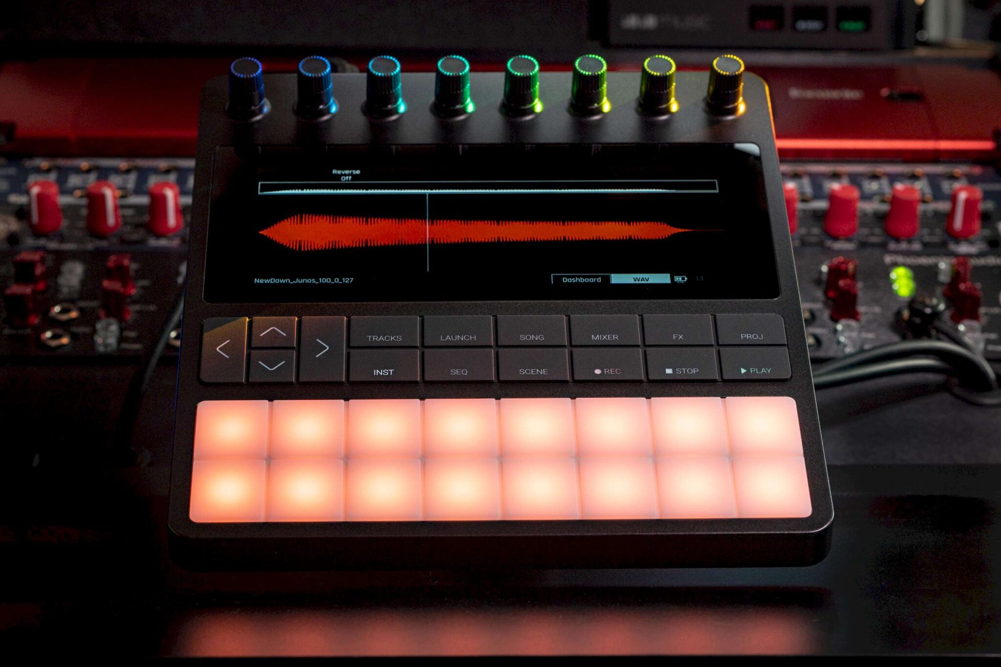1010music Bento: sampling, granular production sequencing and mixing ...